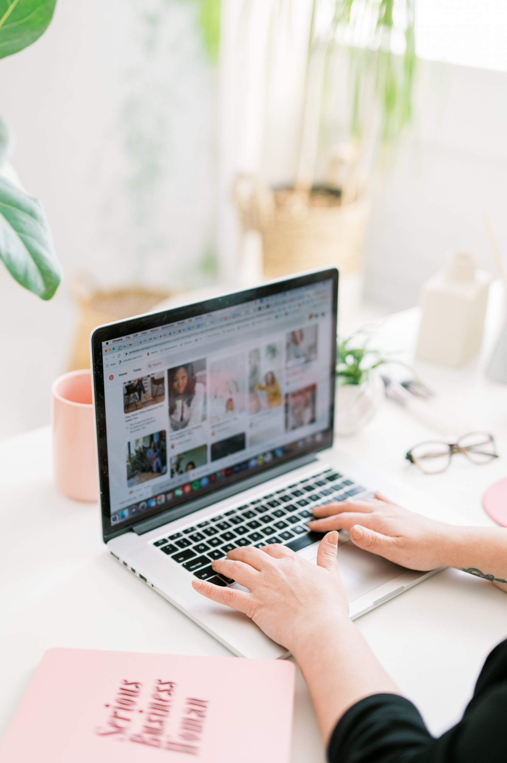 Get In Touch - Glam On Demand